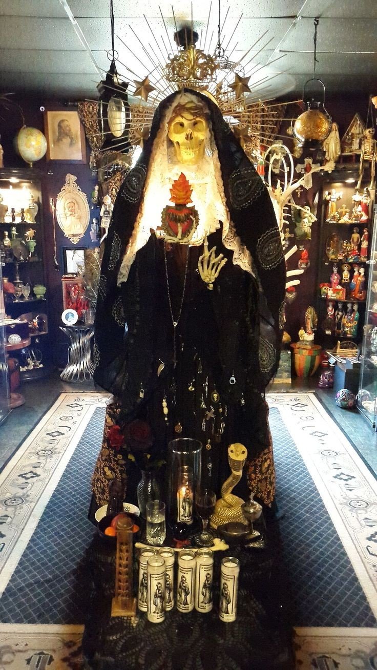 The Most Holy Death – Santa Muerte – Nuestra Señora de la Noche